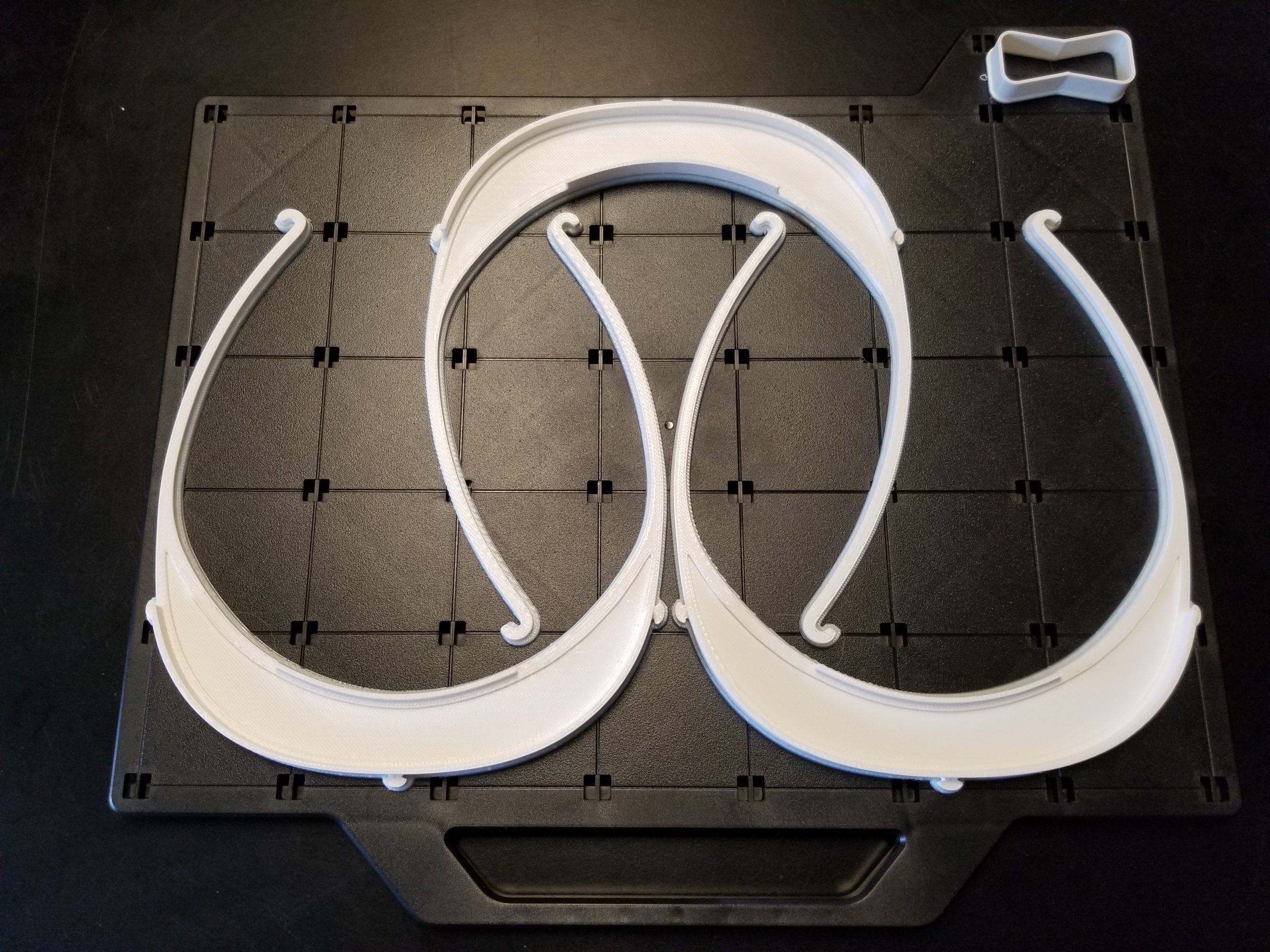 O-I 3D Prints Face Shield Frames for Northwest Ohio Medical Workers | O-I
