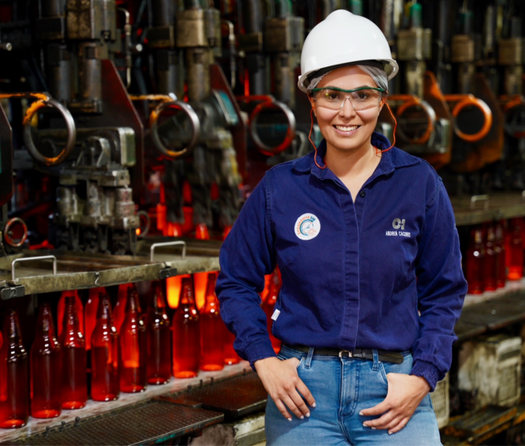 The Manufacturing Institute Recognizes O-I’s Andrea Caceres | OI